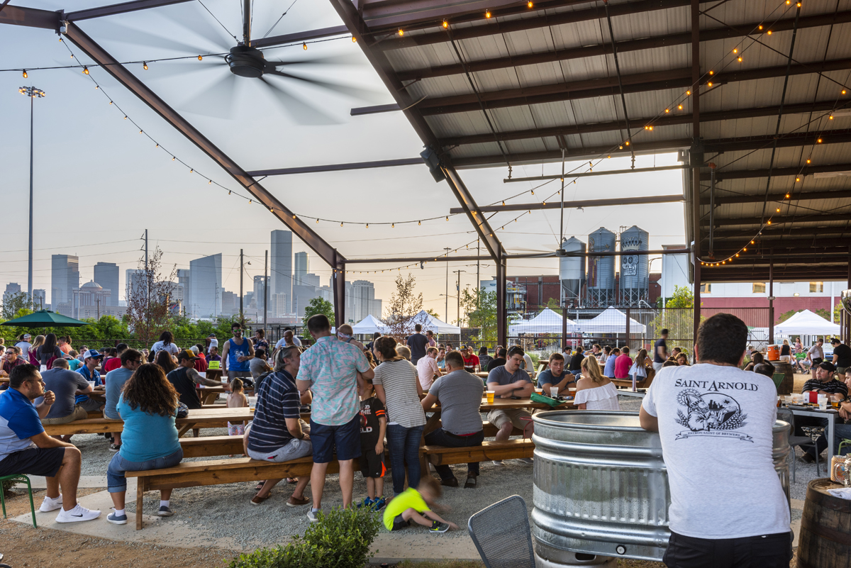 A Beer Lover’s Tour of Houston’s Top Brewing Spots - H-Town HotShot
